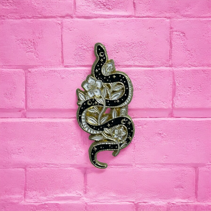Snake enamel pin – Rock Petal Spirit